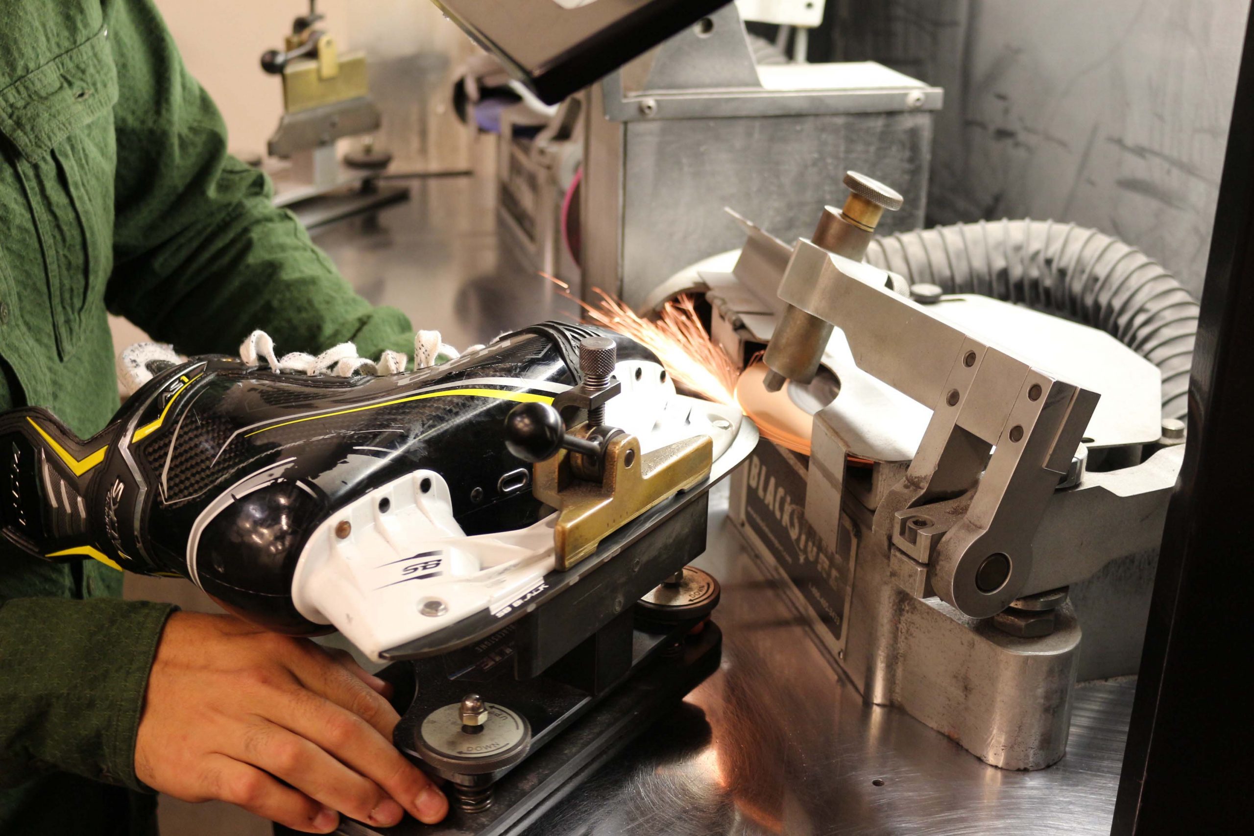 Sharpening skates near me store